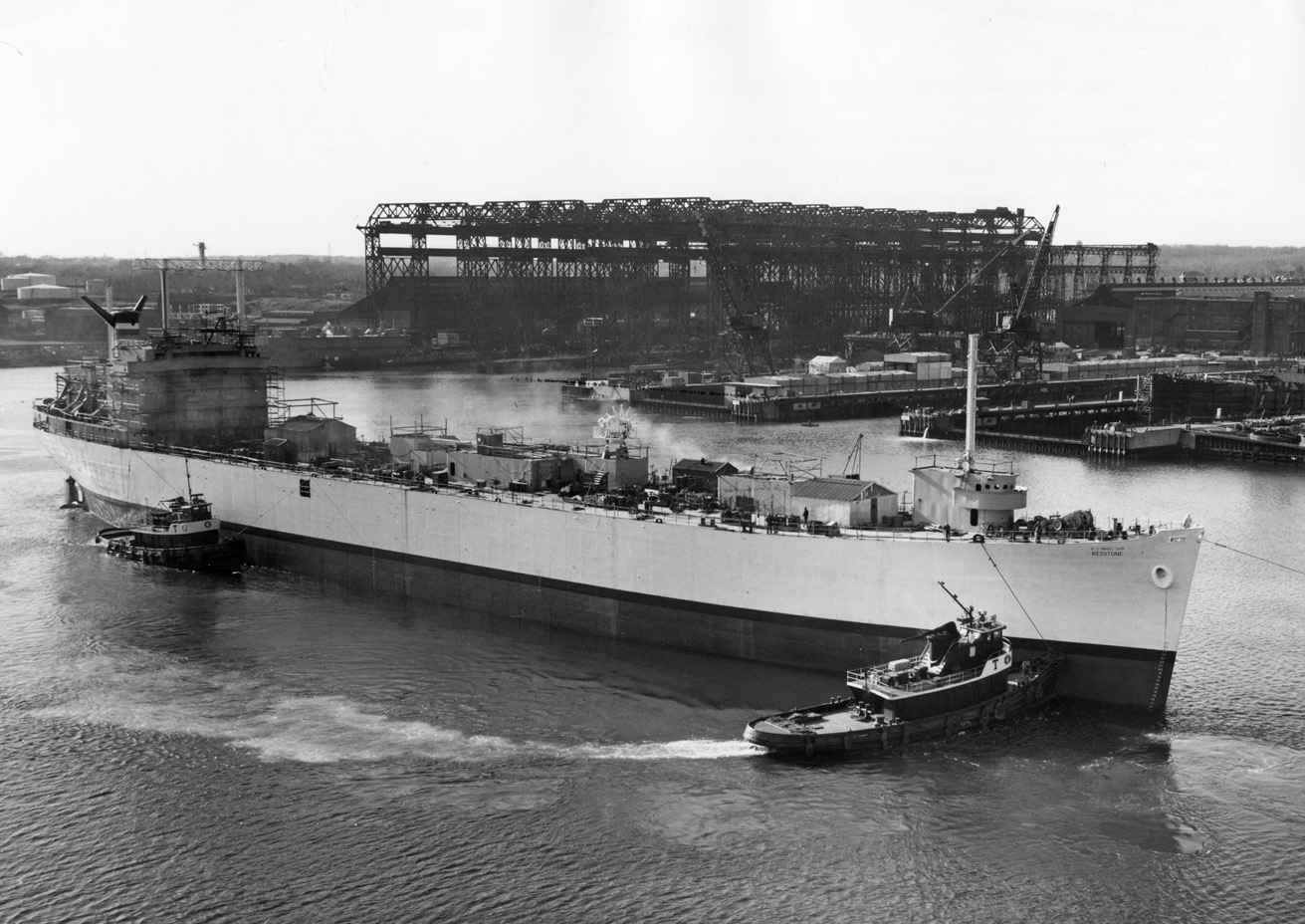 USNS Vanguard (T-AGM 19) Class: Photographs