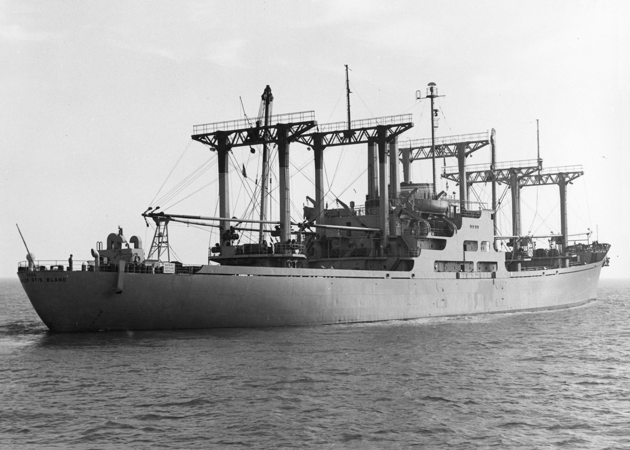 USNS Schuyler Otis Bland (T-AK 277) Class: Photographs