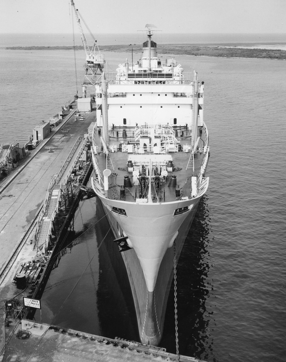 USNS American Explorer (T-AO 165) Class: Photographs